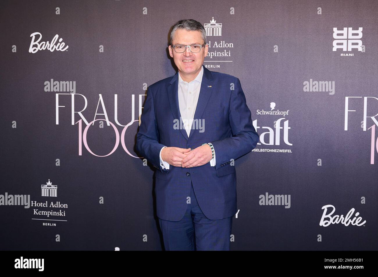 Berlin, Germany. 26th Jan, 2023. Roderich Kiesewetter (CDU) comes to ...