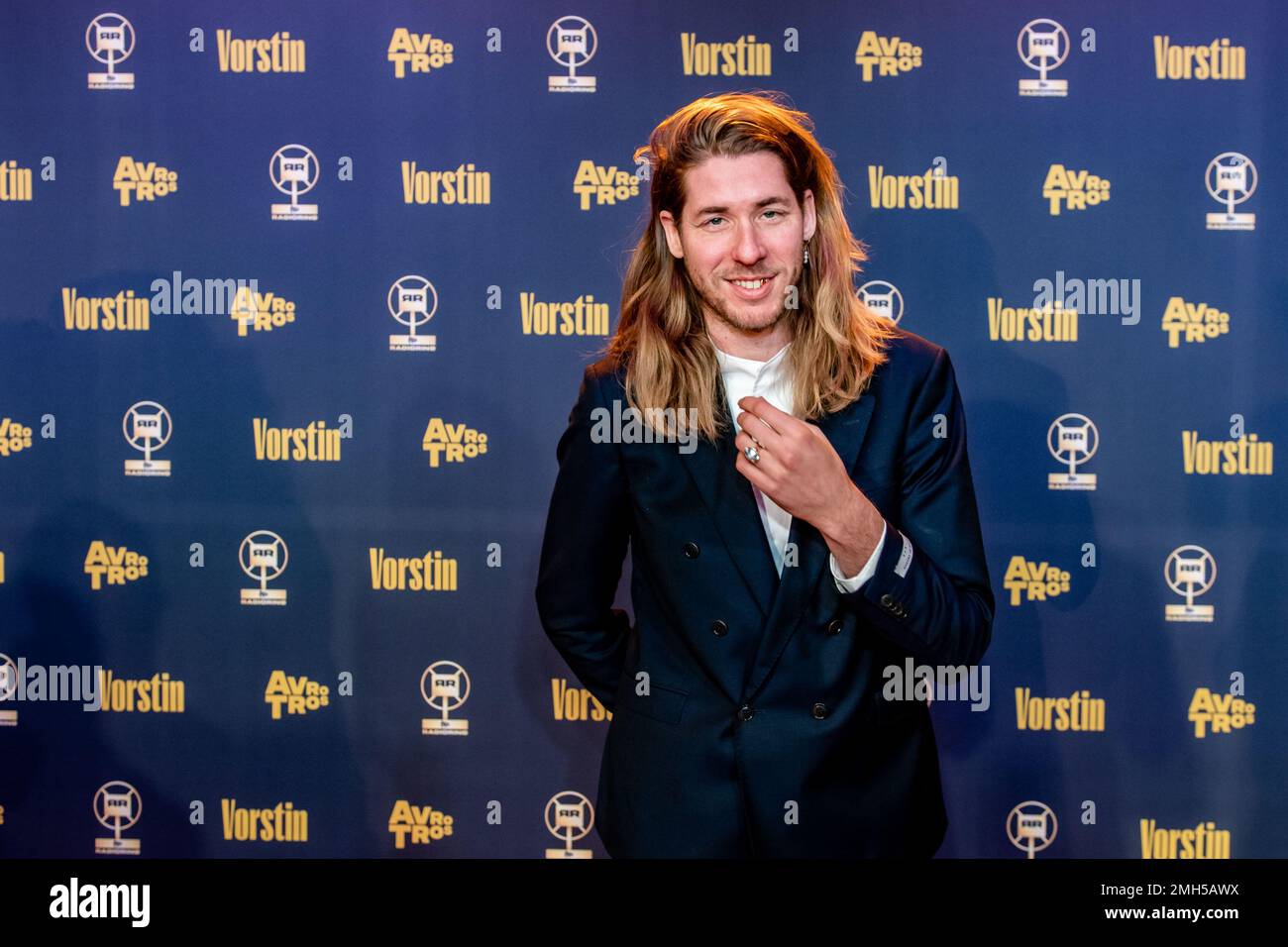 HILVERSUM - Frank van der Lende on the red carpet prior to the Golden ...