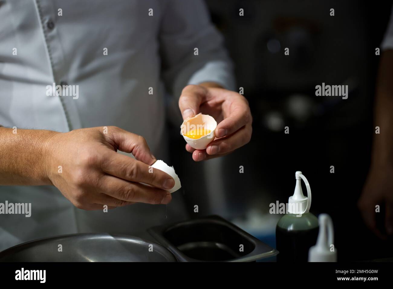 Baking eggs flour illustration hi-res stock photography and images - Alamy