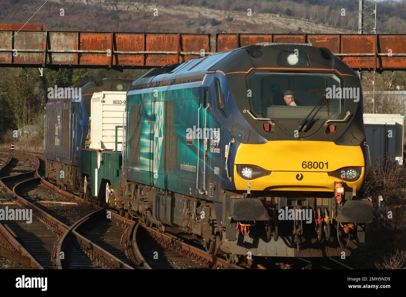 Direct Rail Services locos, 68001 Evolution and 68007 Valiant, top and ...