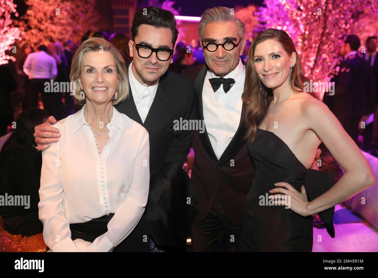 Deborah Divine, from left, Dan Levy, Eugene Levy, and Sarah Levy ...