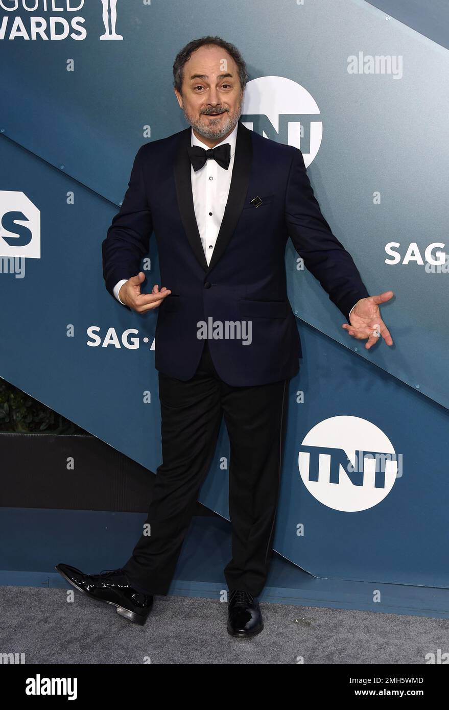 Kevin Pollak arrives at the 26th annual Screen Actors Guild Awards at ...