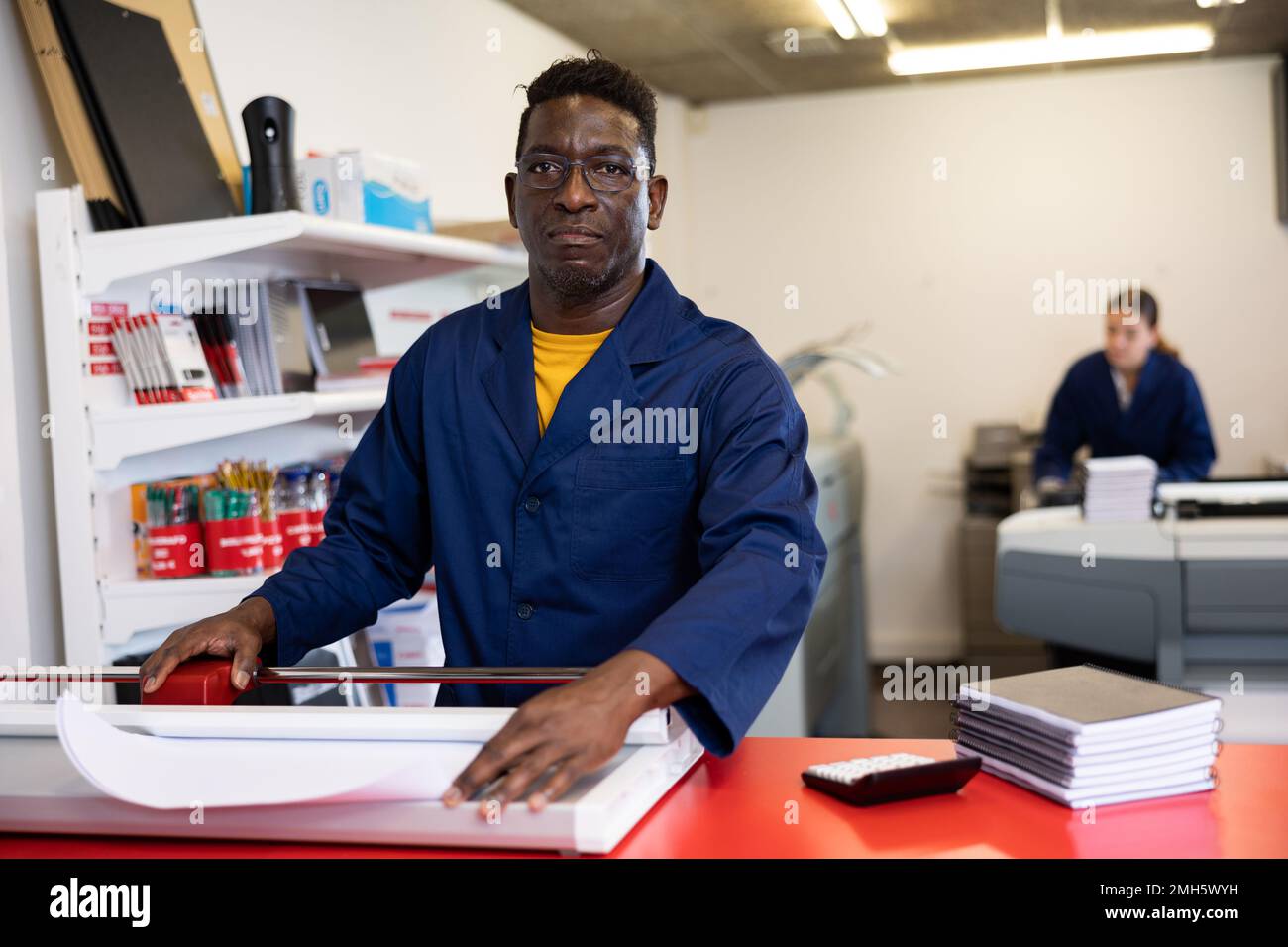 Plotter cutter hi-res stock photography and images - Alamy