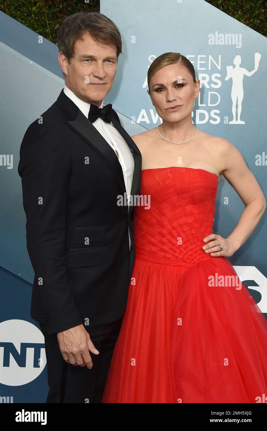 Stephen Moyer, left, and Anna Paquin arrive at the 26th annual Screen ...