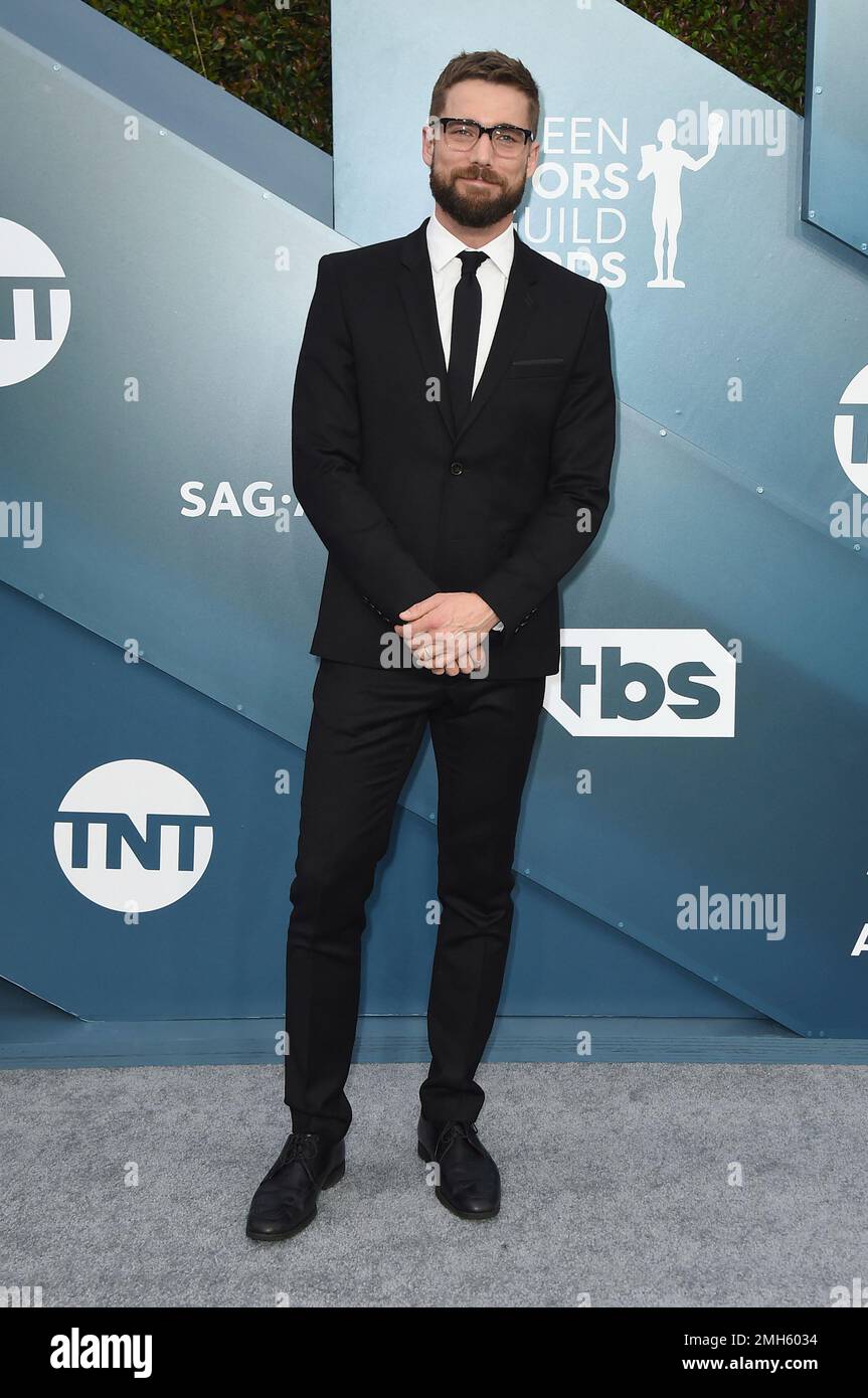 Dustin Milligan arrives at the 26th annual Screen Actors Guild Awards ...