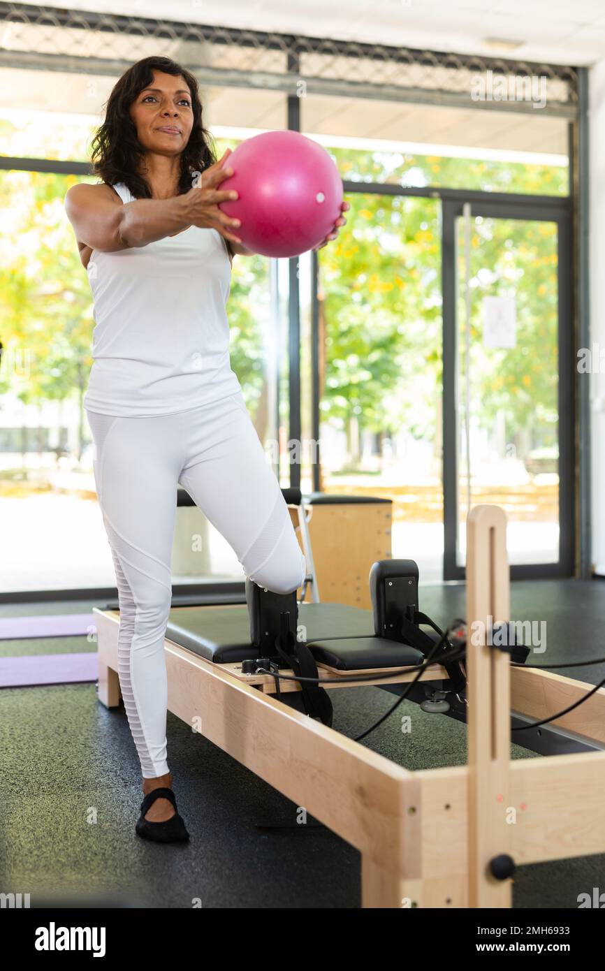 Instructor class exercise balls hi-res stock photography and images - Alamy