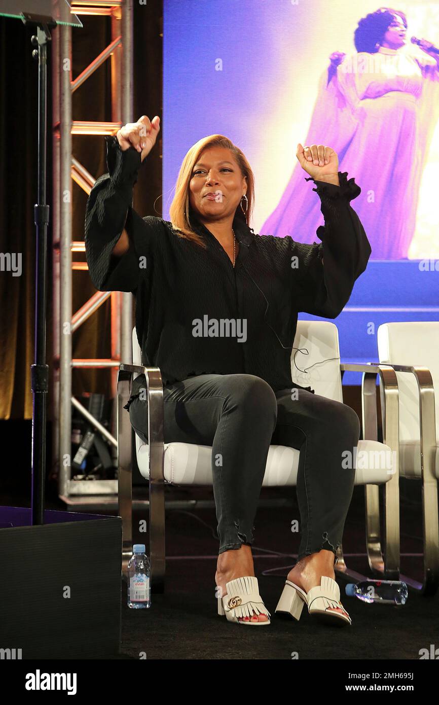 Queen Latifah dances as Shelea Frazier, Christina Bell, Kierra Sheard ...