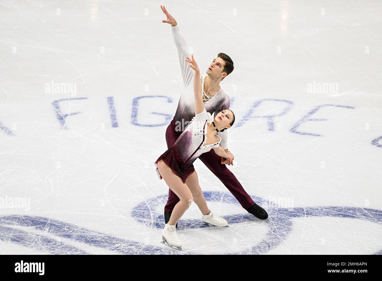 Lucrezia BECCARI & Matteo GUARISE (ITA), during Pairs Free Skating, at ...