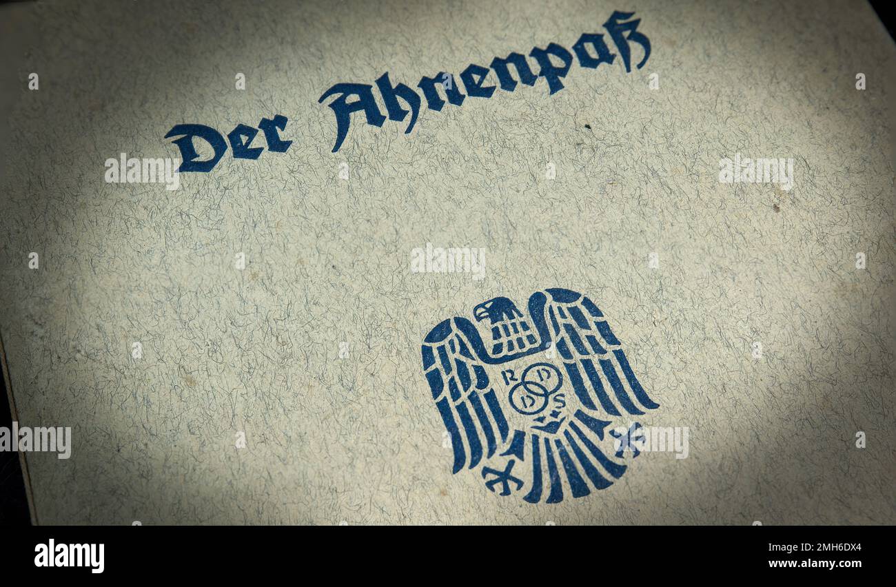 German ancestor passport ("Ahnenpass"), historical document Stock Photo ...