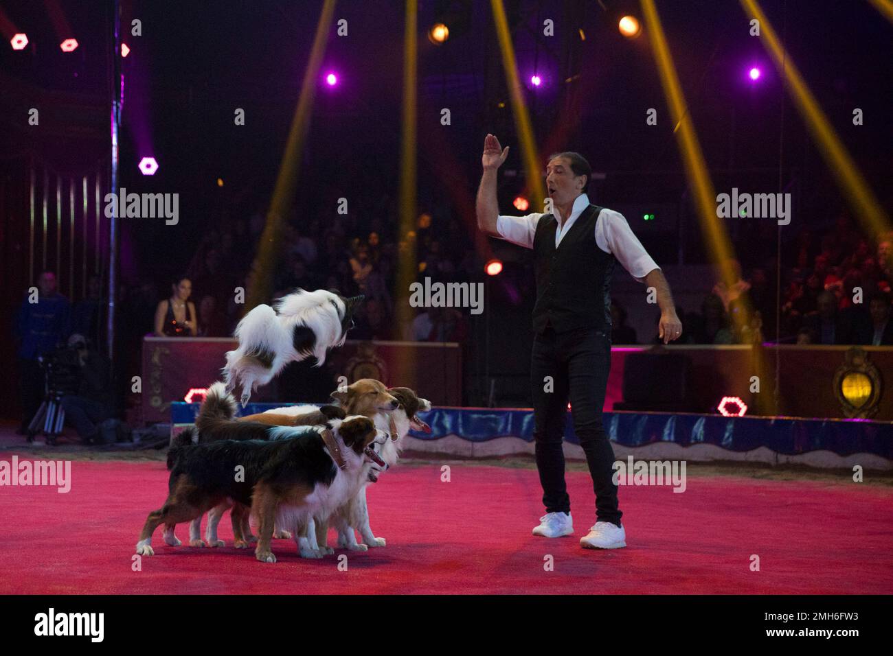 Sandro Montez and his dogs perform during the 44th Monte-Carlo ...