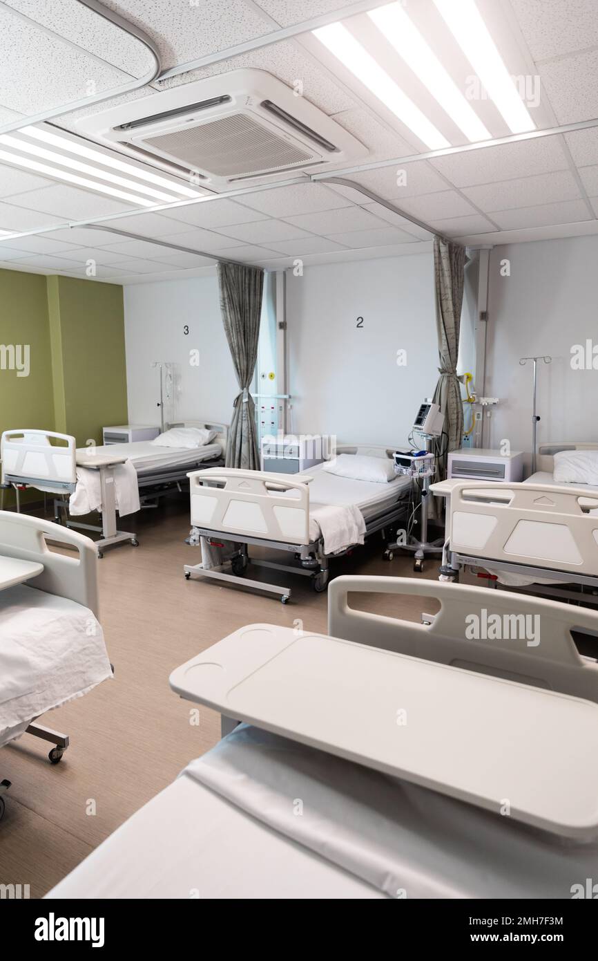 Sick beds hi-res stock photography and images - Alamy