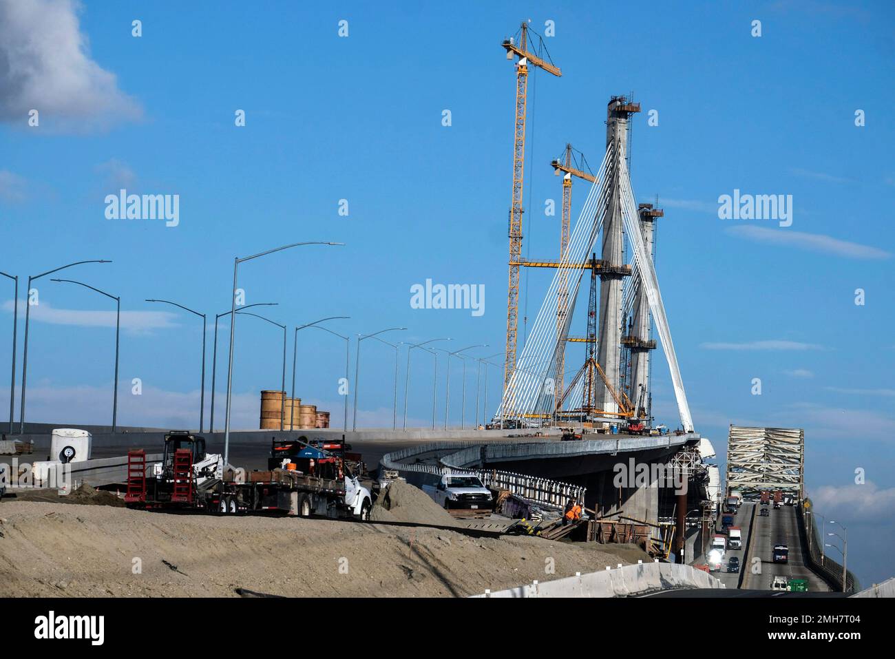 A view of the Gerald Desmond Bridge Replacement Project in Long Beach ...