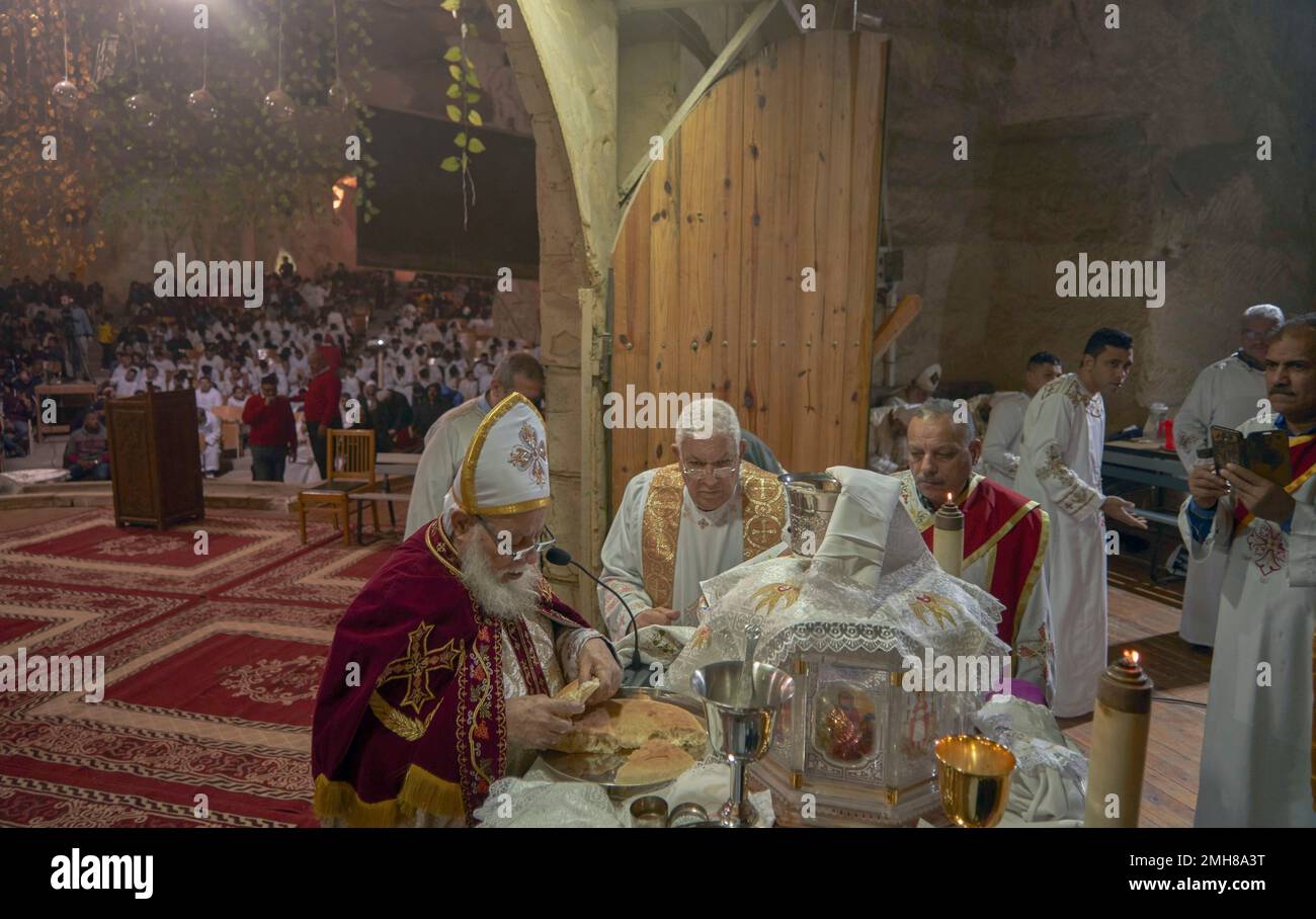 Coptic Christians attend Christmas eve mass at Saint Saman church in ...