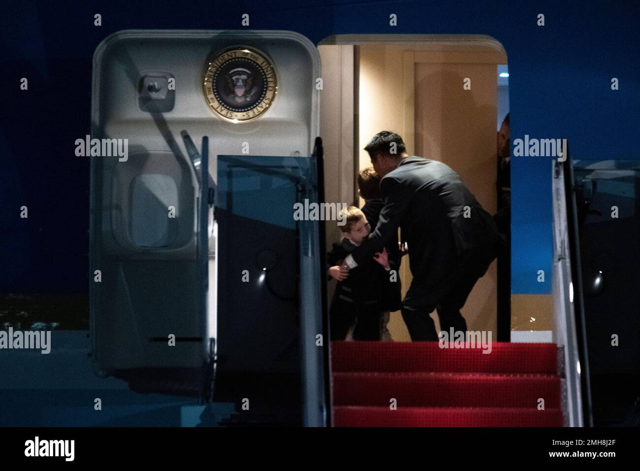 A Secret Service agent stops Theodore James Kushner, a son of Ivanka ...