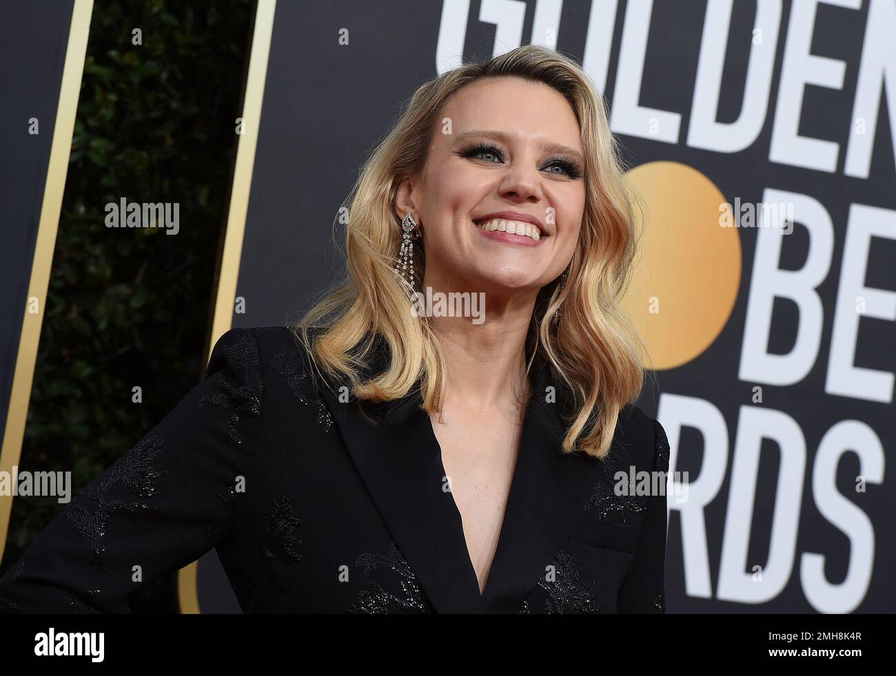 Kate McKinnon arrives at the 77th annual Golden Globe Awards at the ...
