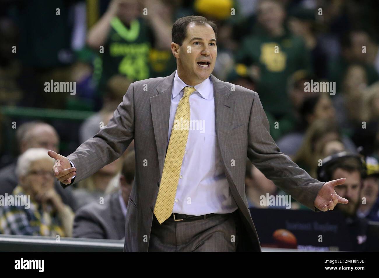 Baylor head coach Scott Drew looks on during their game with Texas in ...