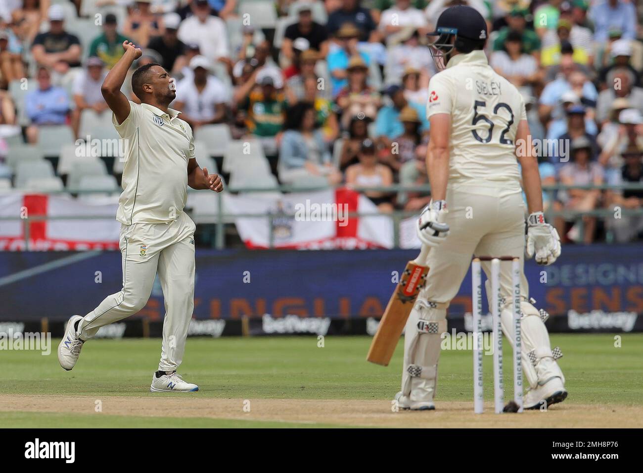 South African bowler Vernon Philander in action during day three of the ...