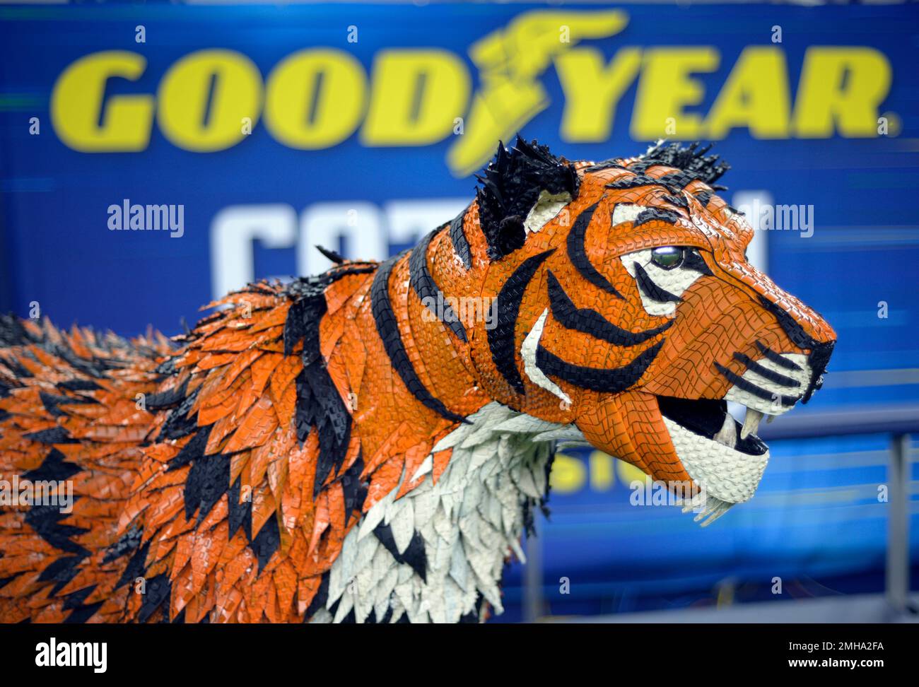 IMAGE DISTRIBUTED FOR GOODYEAR - Goodyear unveils life-sized mascot ...