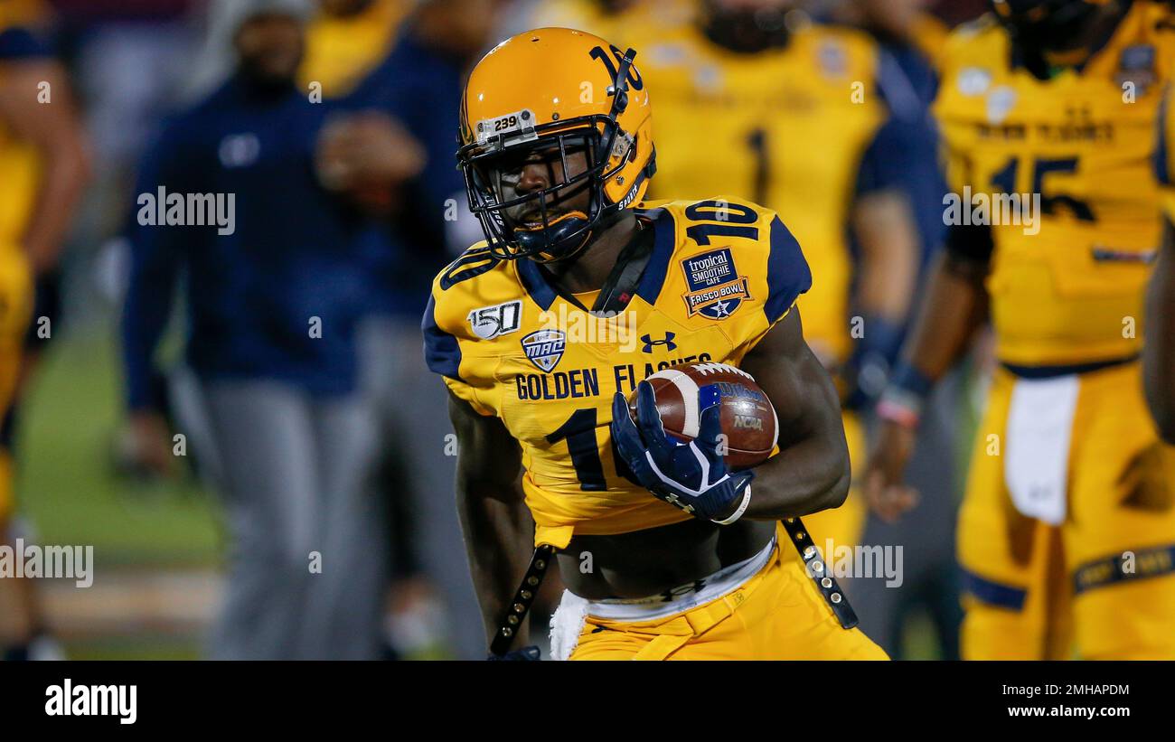 Kent State wide receiver Antwan Dixon (10) before the first half of the ...