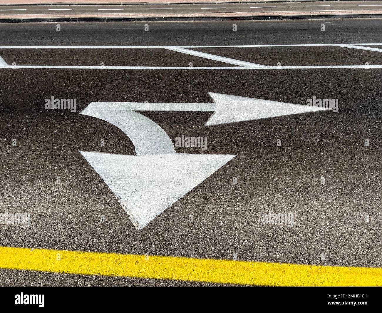 Road signs marking marks hi-res stock photography and images - Alamy
