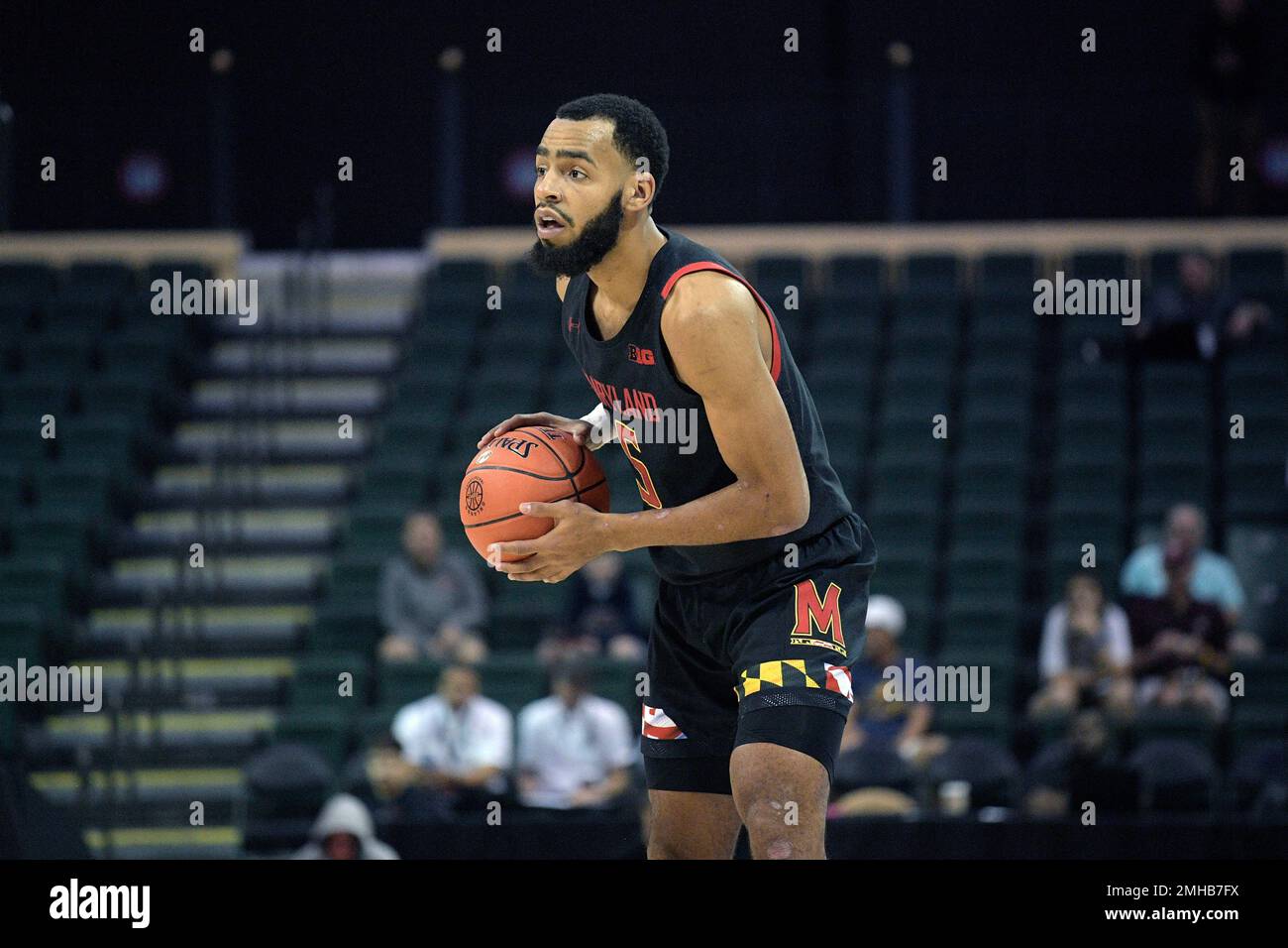 Maryland guard Eric Ayala (5) sets up a play during the second half of ...