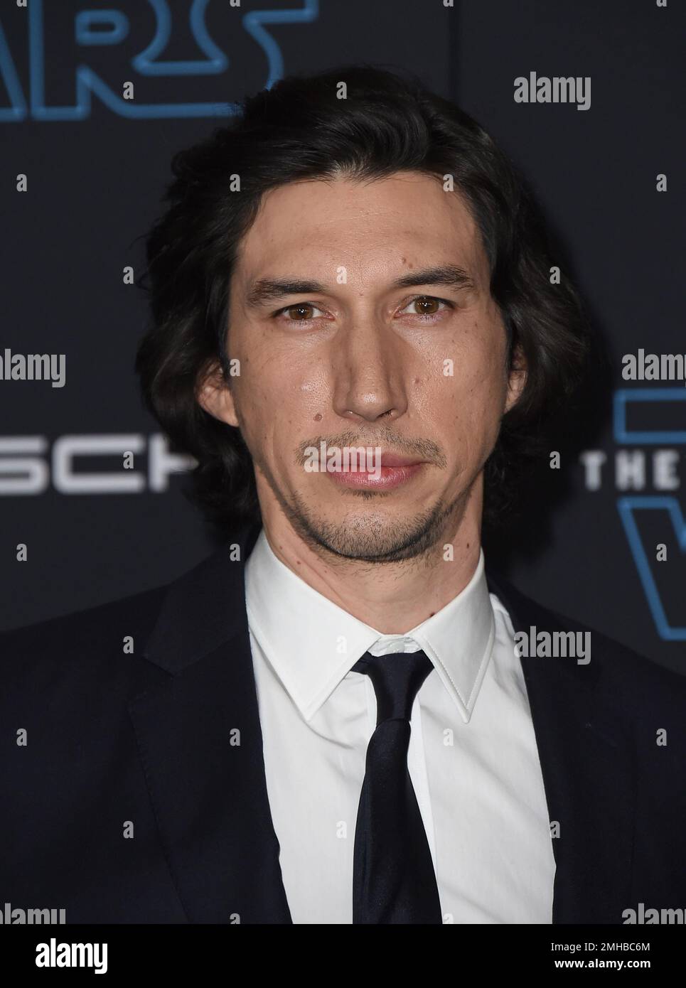 Adam Driver arrives at the world premiere of "Star Wars: The Rise of ...