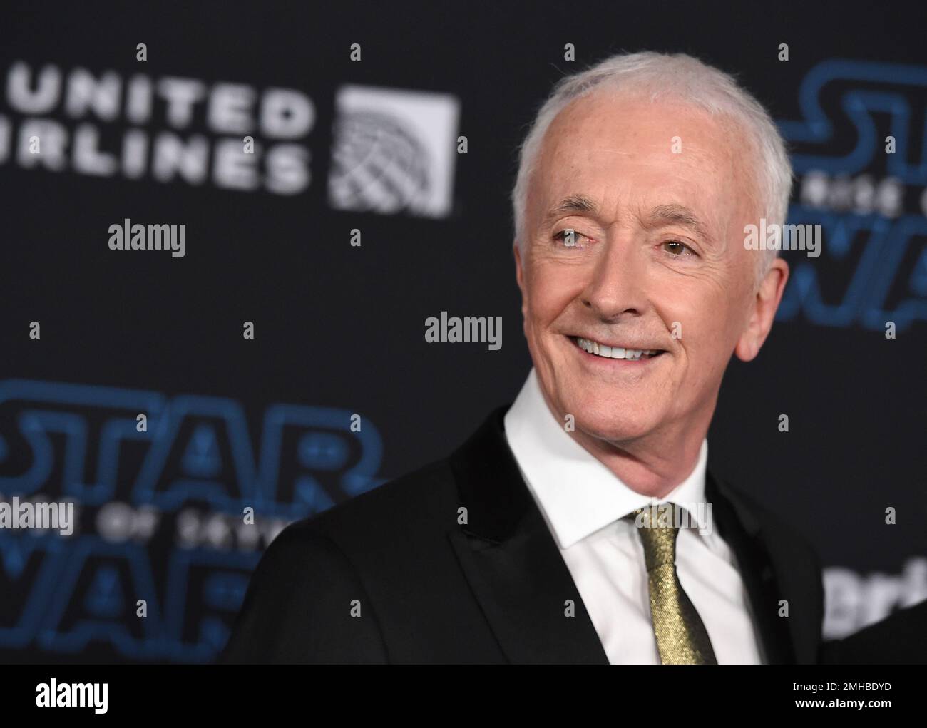 Anthony Daniels arrives at the world premiere of "Star Wars: The Rise ...