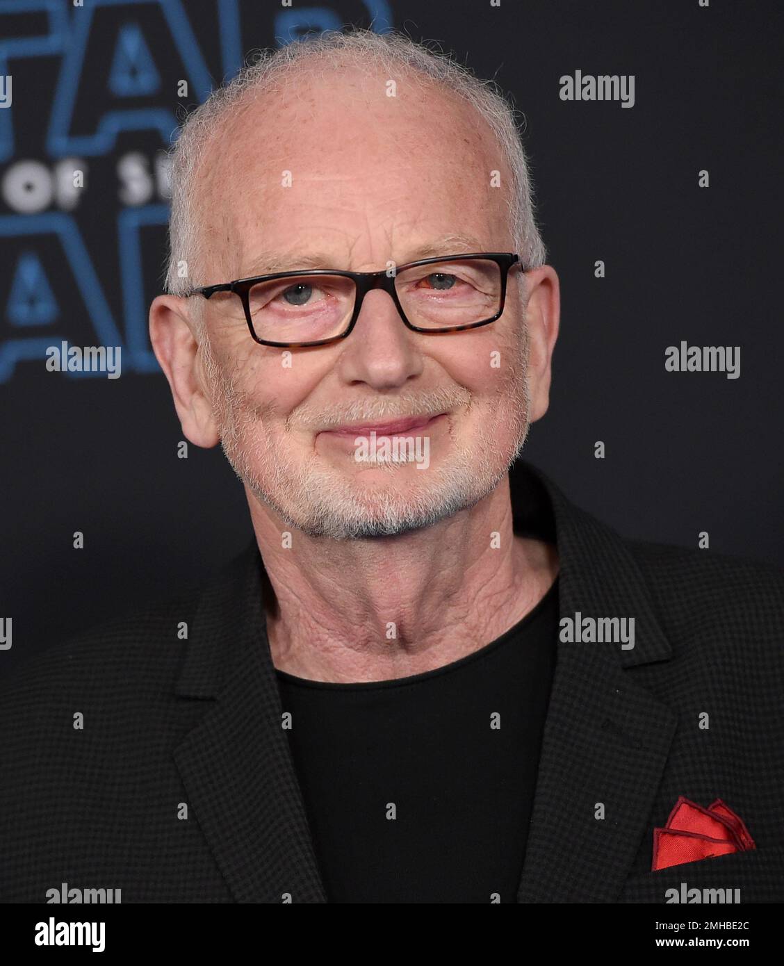 Ian McDiarmid arrives at the world premiere of "Star Wars: The Rise of ...