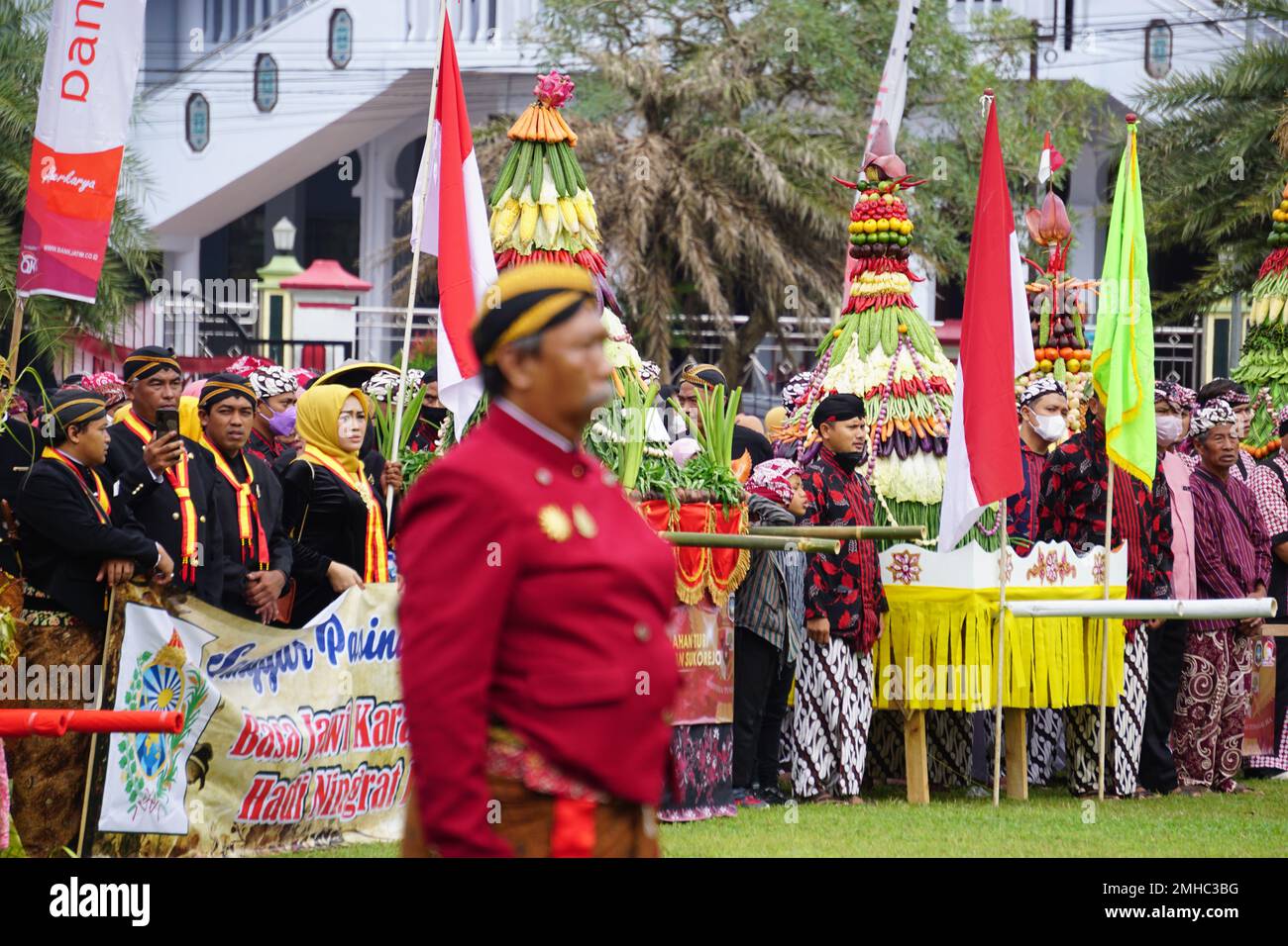 Indonesian with javanese traditional costume on grebeg pancasila ...