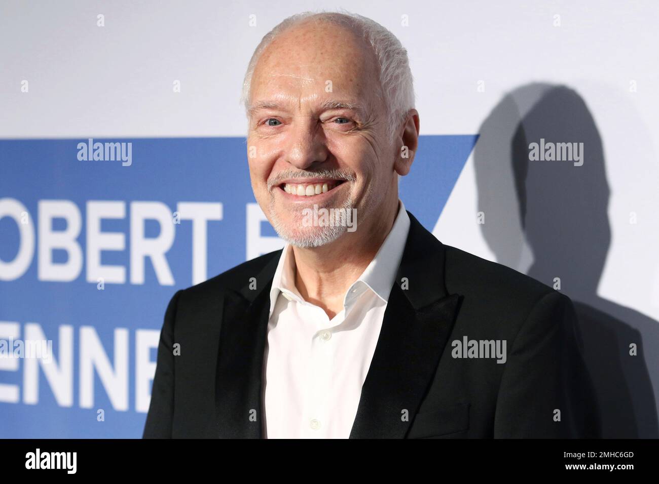 Peter Frampton attends the 2019 Robert F. Kennedy Human Rights Ripple ...