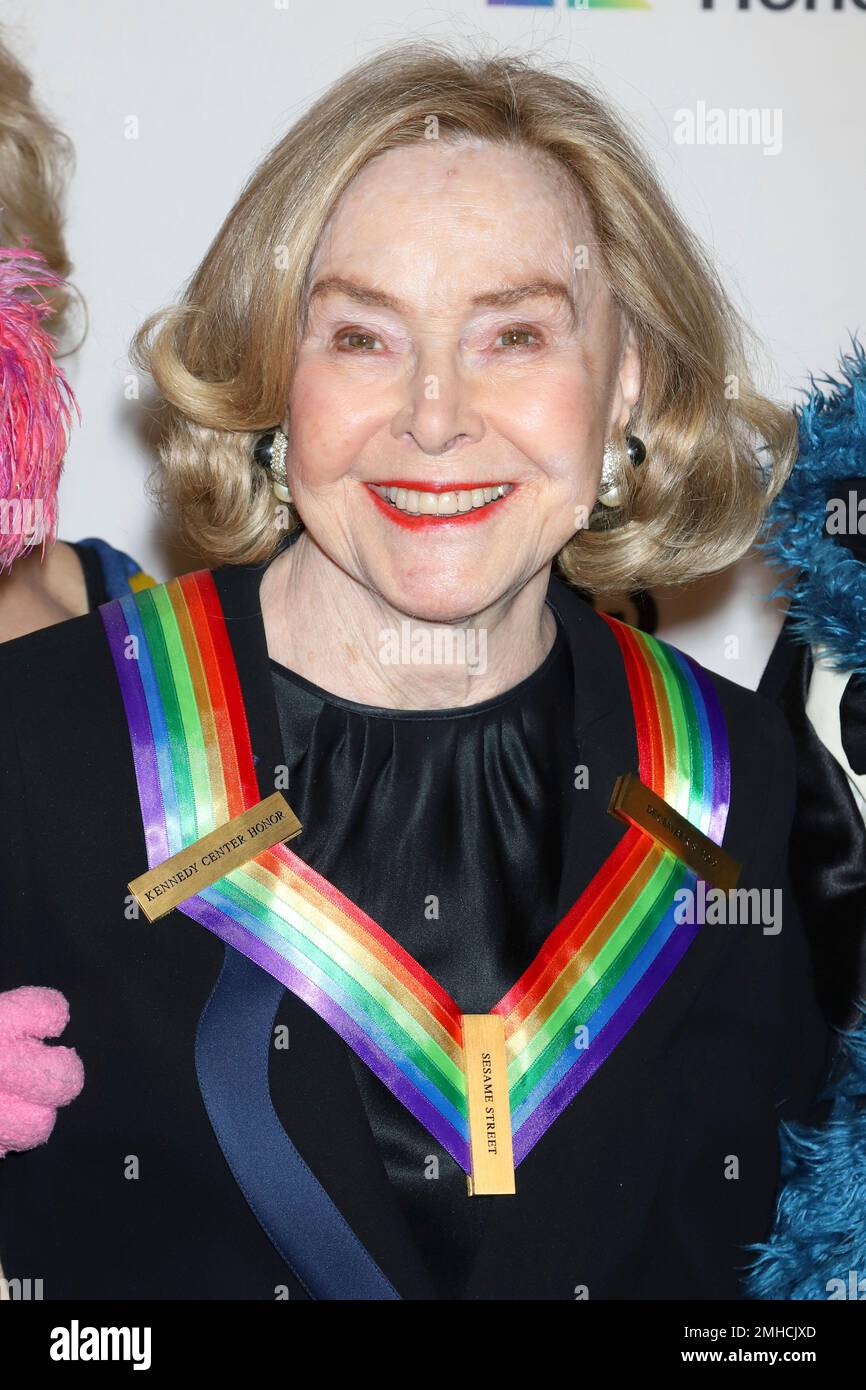 2019 Kennedy Center honoree, Sesame Street co-founder Joan Ganz Cooney ...