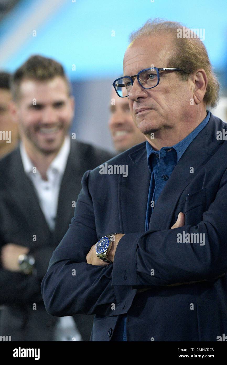 Los Angeles Chargers Chairman of the Board Dean Spanos, right, president of business operations ...