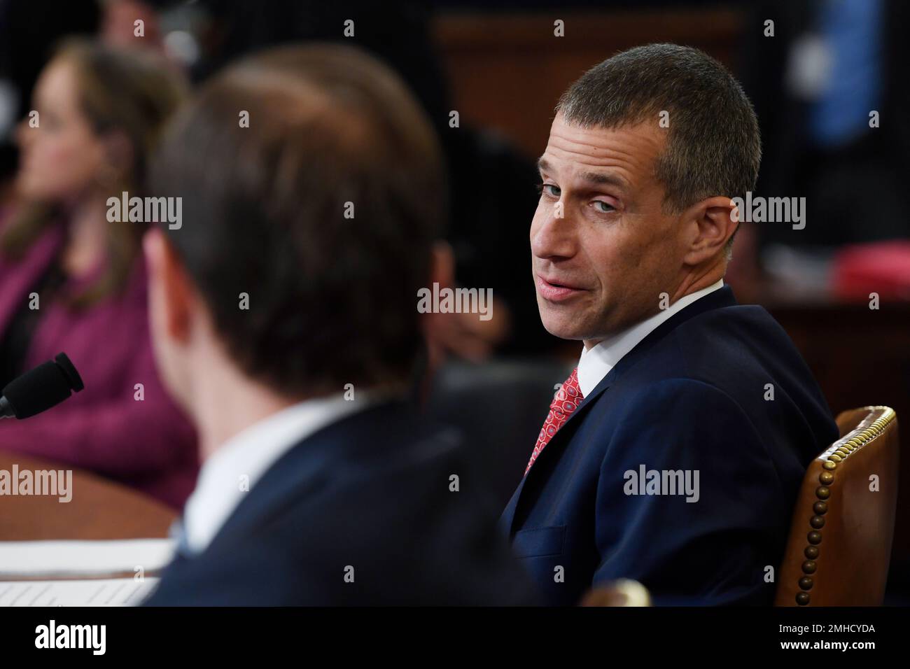 Republican staff attorney Steve Castor, right, speaks to Democratic ...