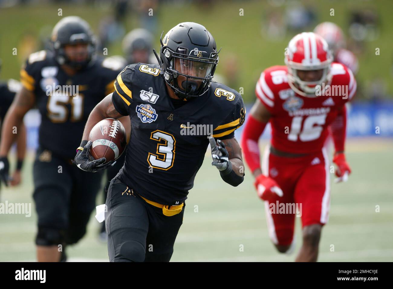 Appalachian State running back Darrynton Evans (3) evades Louisiana ...