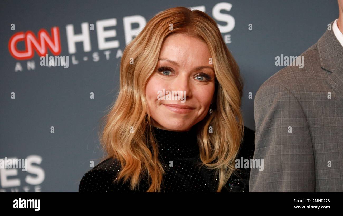 Kelly Ripa attends the 13th annual CNN Heroes: An All-Star Tribute at ...
