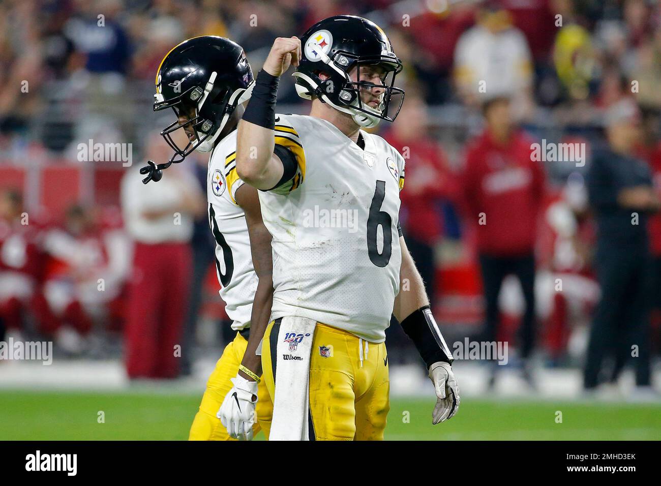 Pittsburgh Steelers quarterback Devlin Hodges (6) pumps his fist after ...