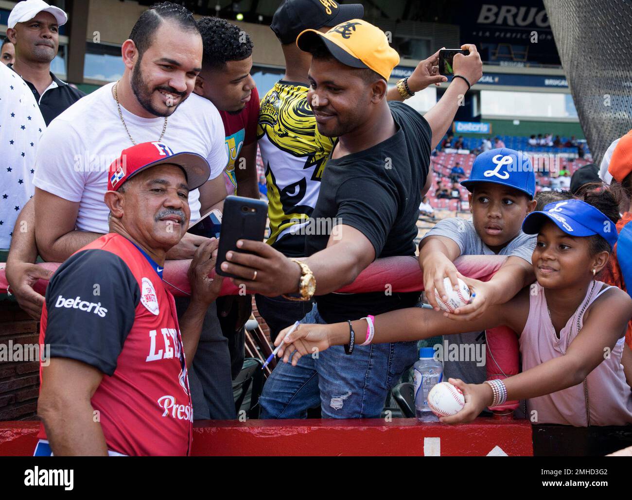 Dominican former professional Major League baseball player Tony Pena ...