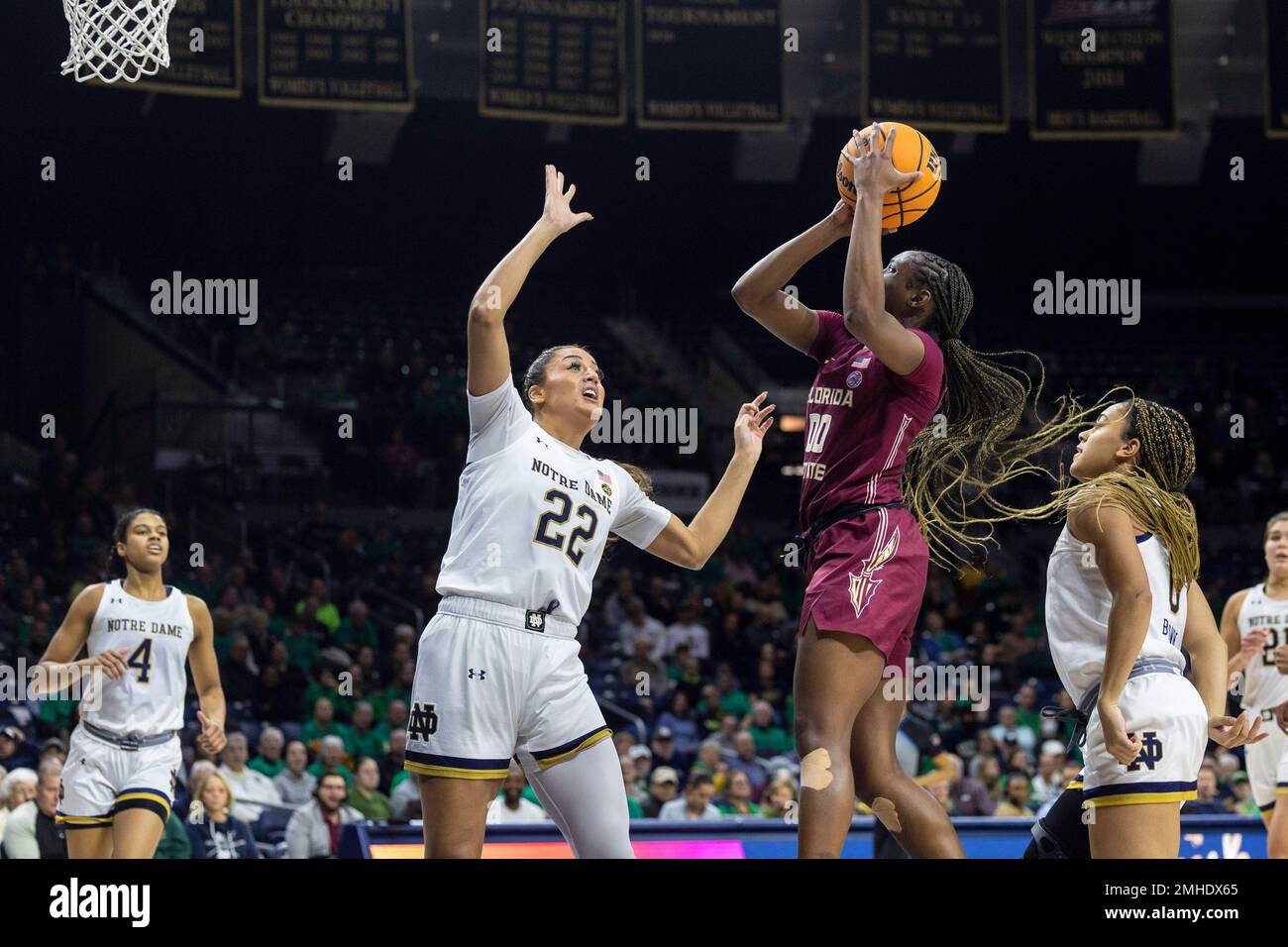 South Bend, Indiana, USA. 26th Jan, 2023. Florida State guard Ta'Niya Latson (00) shoots the ...