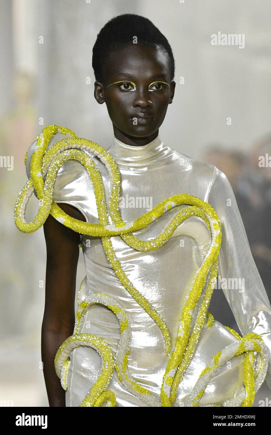 A model walks the runway at the PFW Gaurav Gupta Haute Couture Spring ...