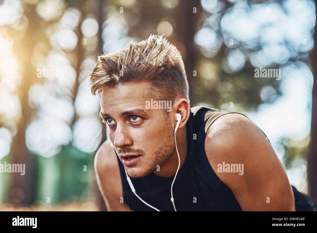 Bending men hi-res stock photography and images - Alamy