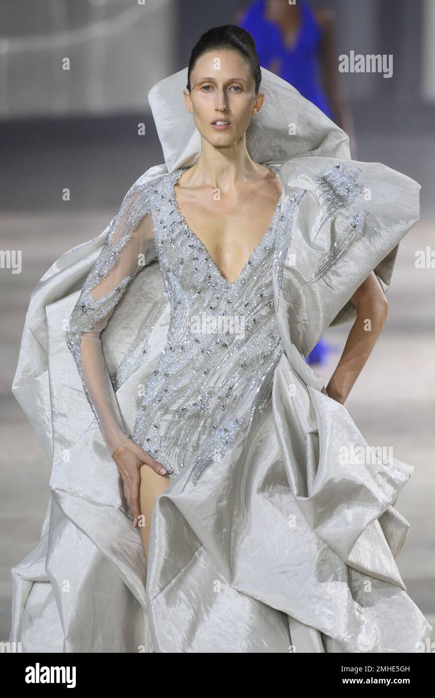 Anna Cleveland walks the runway during the Gaurav Gupta Haute Couture ...