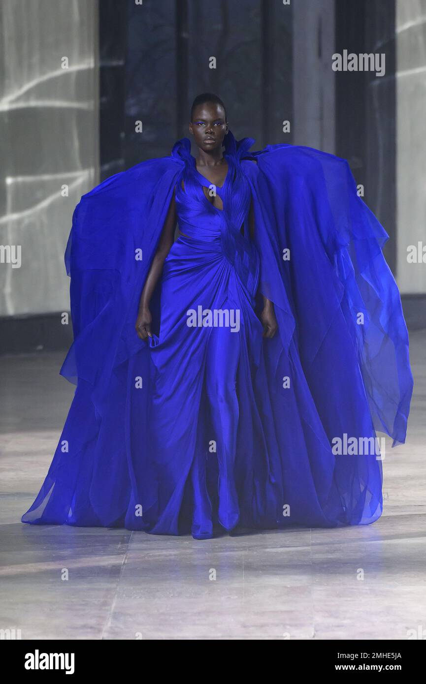 A model walks the runway during the Gaurav Gupta Haute Couture 2023 ...