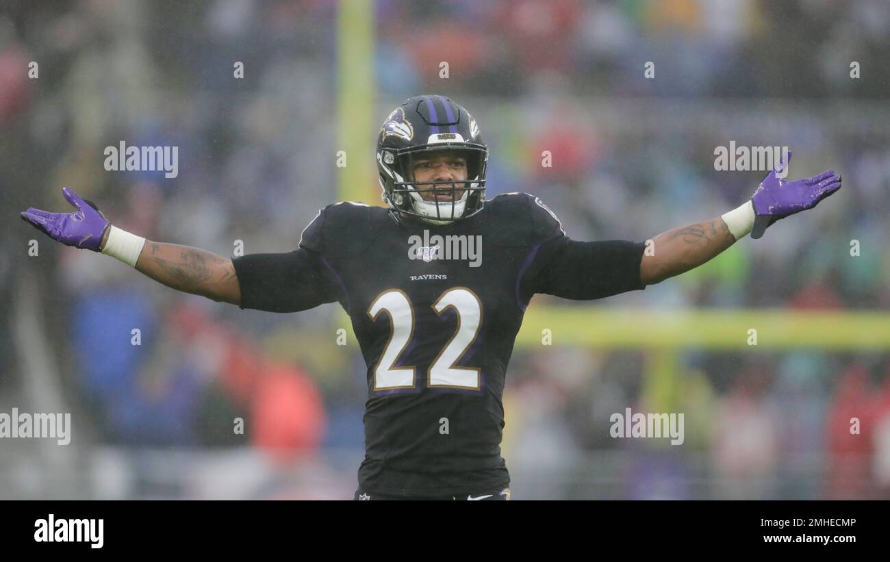 Baltimore Ravens cornerback Jimmy Smith (22) on the field during in the ...