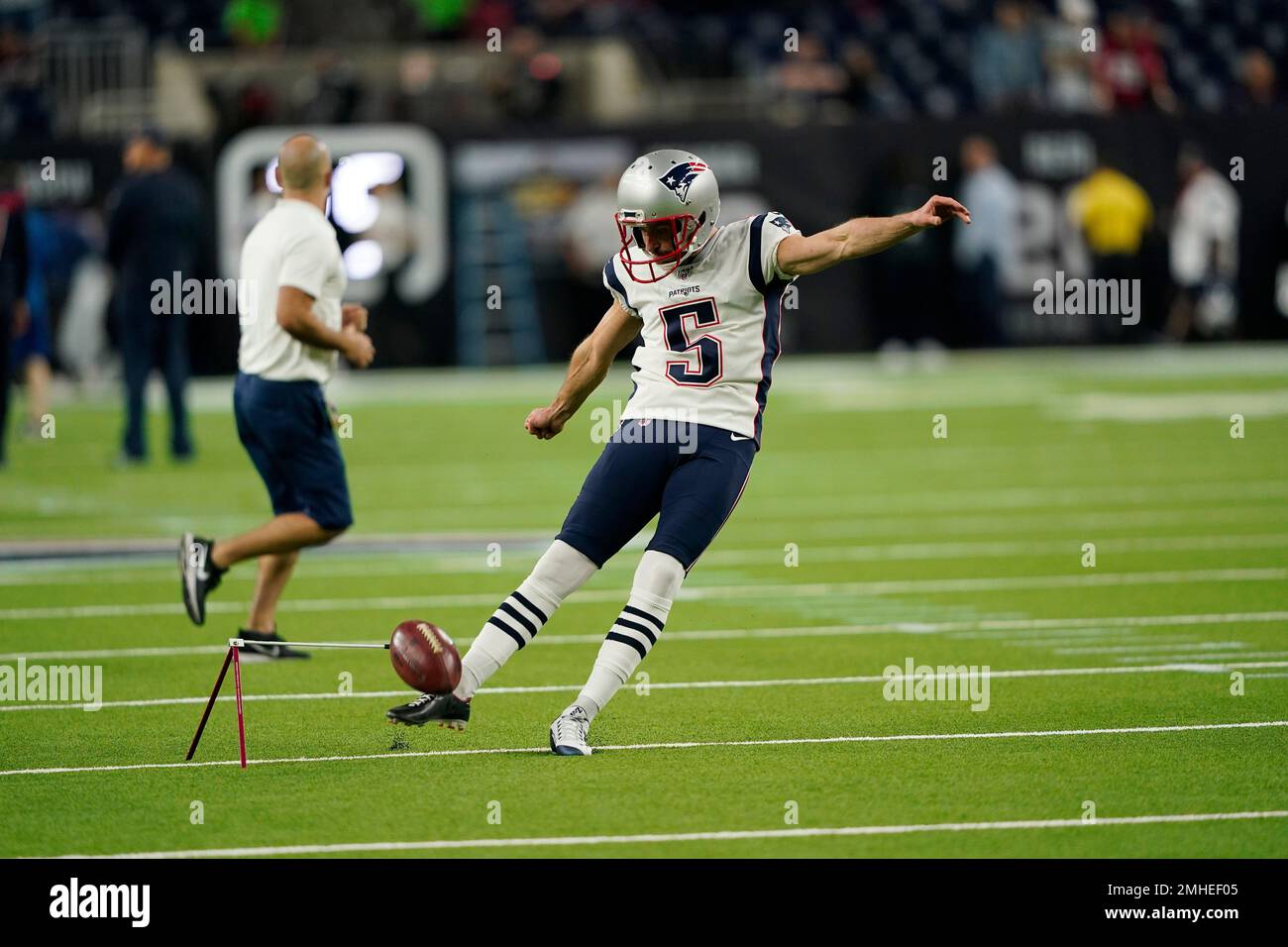 New England Patriots kicker Kia Forbath before an NFL football game ...