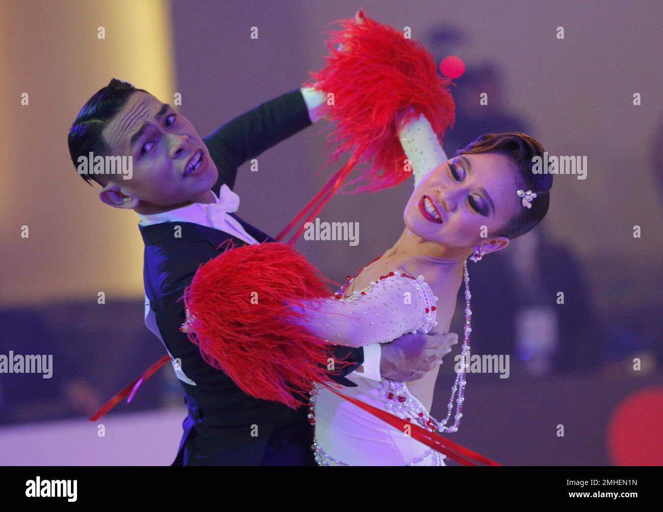 Philippine's Gyon Mark Jayson, left, and Renigen Mary perform during ...