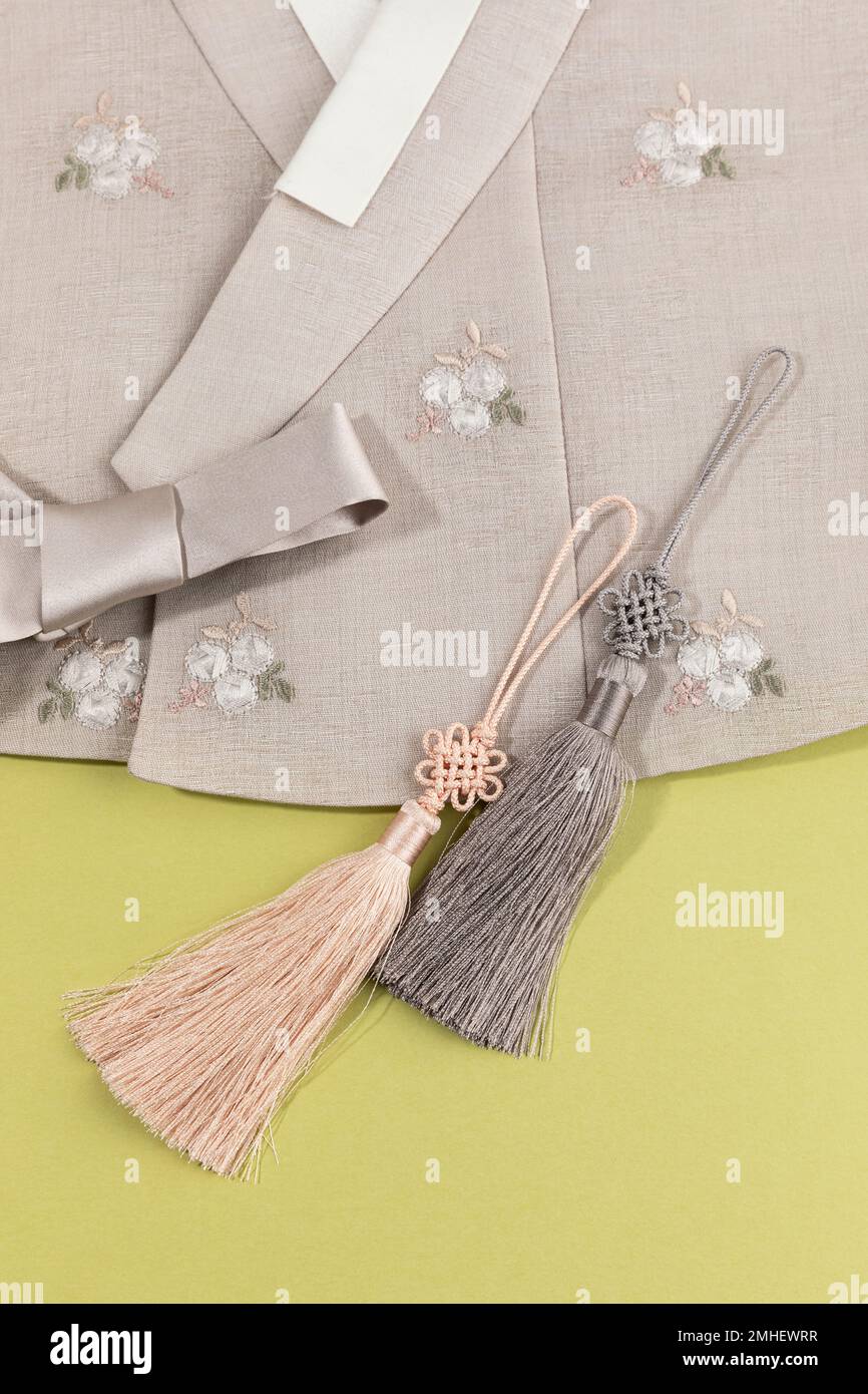 Korean norigae hi-res stock photography and images - Alamy