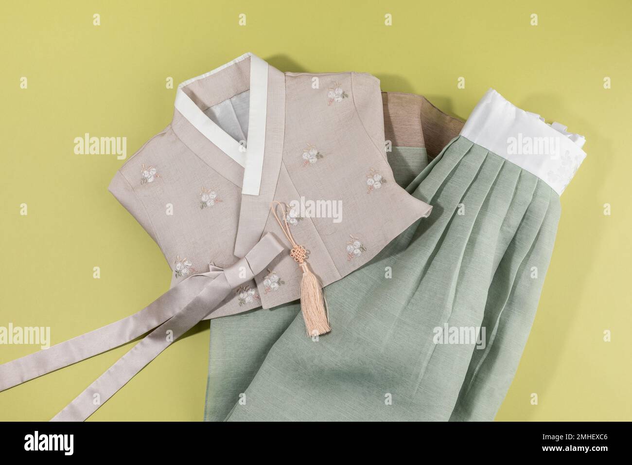 collection of korean traditional objects hanbok Stock Photo - Alamy