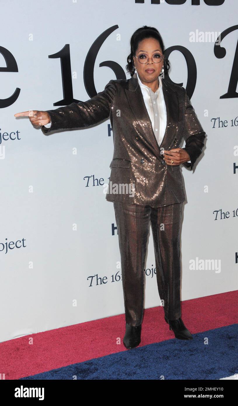 Los Angeles, CA. 26th Jan, 2023. Oprah Winfrey at arrivals for THE 1619 ...