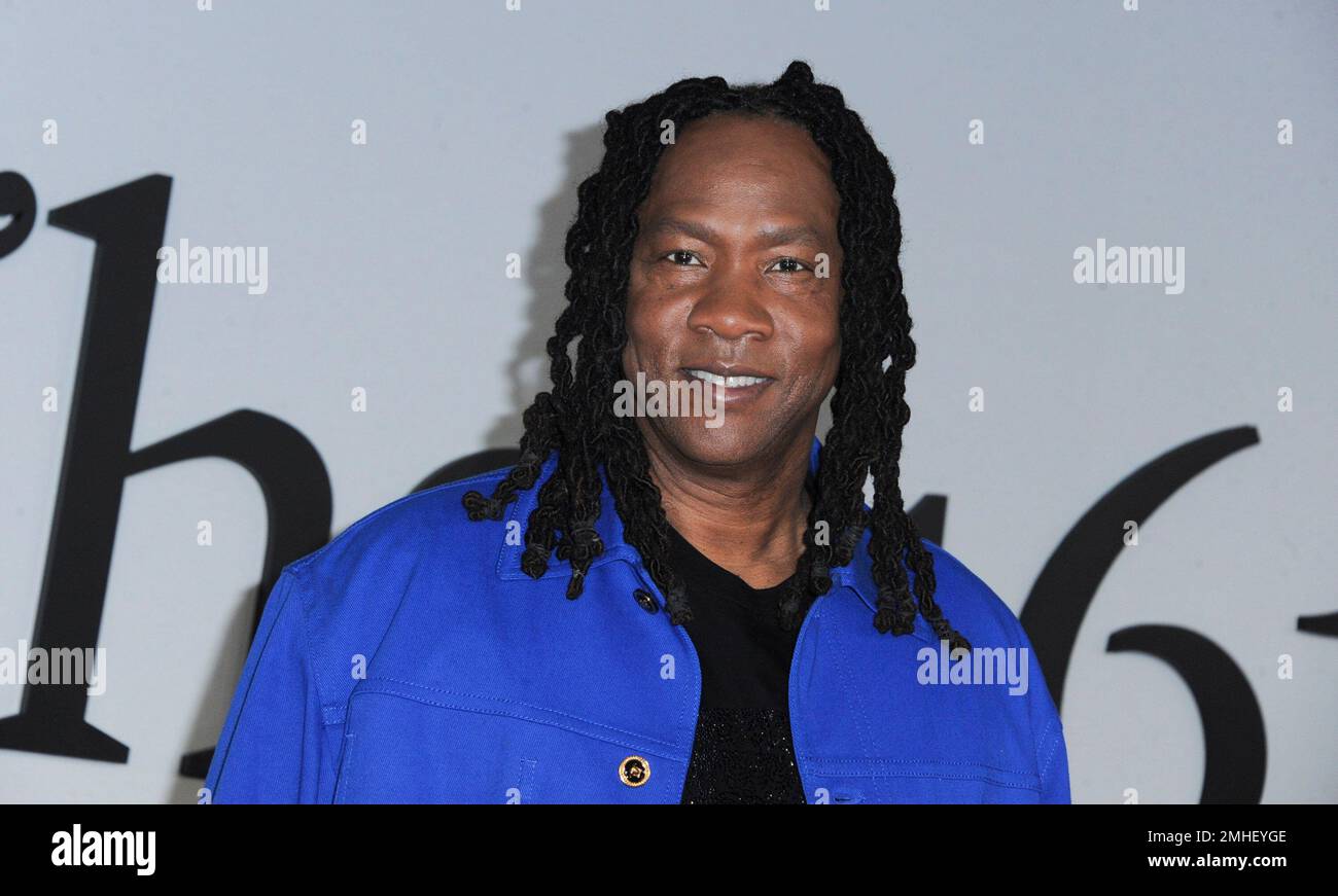 Los Angeles, CA. 26th Jan, 2023. Roger Ross Williams at arrivals for ...