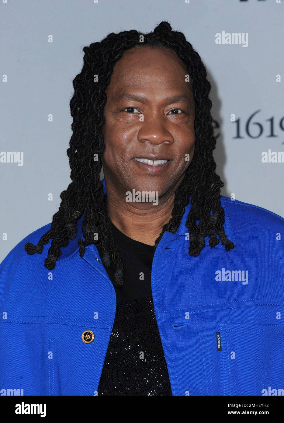 Los Angeles, CA. 26th Jan, 2023. Roger Ross Williams at arrivals for ...